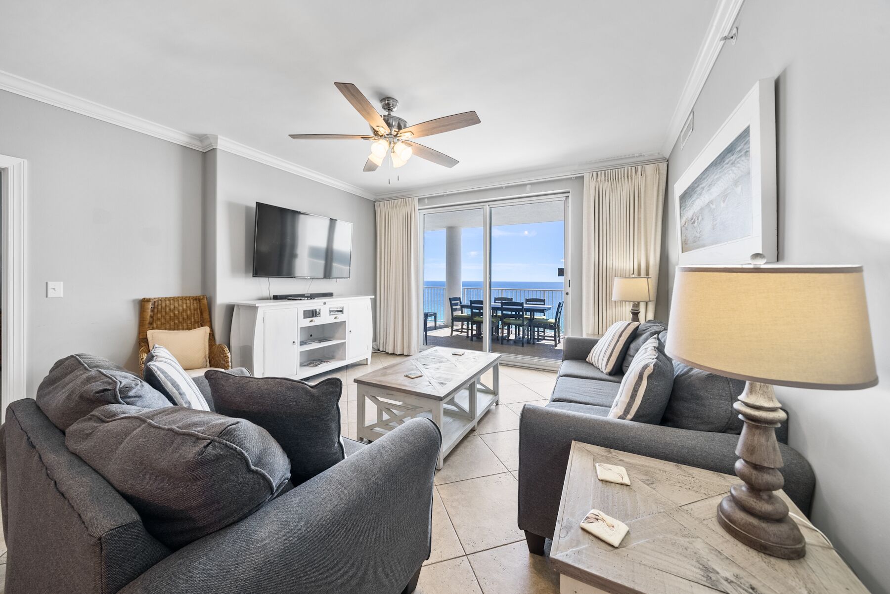 Perfect Family Stay With Family-friendly Space - Panama City Beach, FL