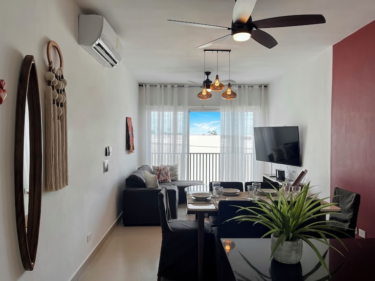 Green Living! Solar-powered Rooftop Condo With Semi-olympic Pool-summer Discount - Playa del Carmen