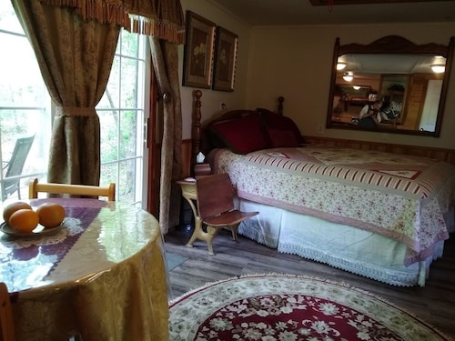 W/hot Tub, 3 Mi From Illinois River Float Rentals - Kansas, OK