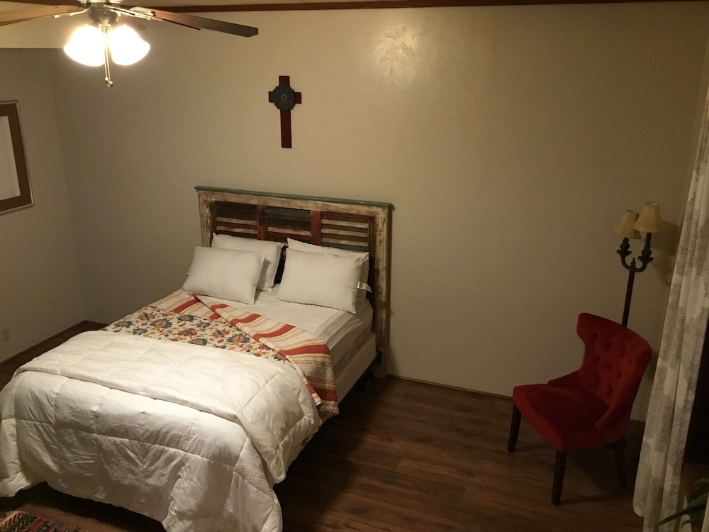Log Home With Great Views Close To Town And Ski Resort - Durango, CO