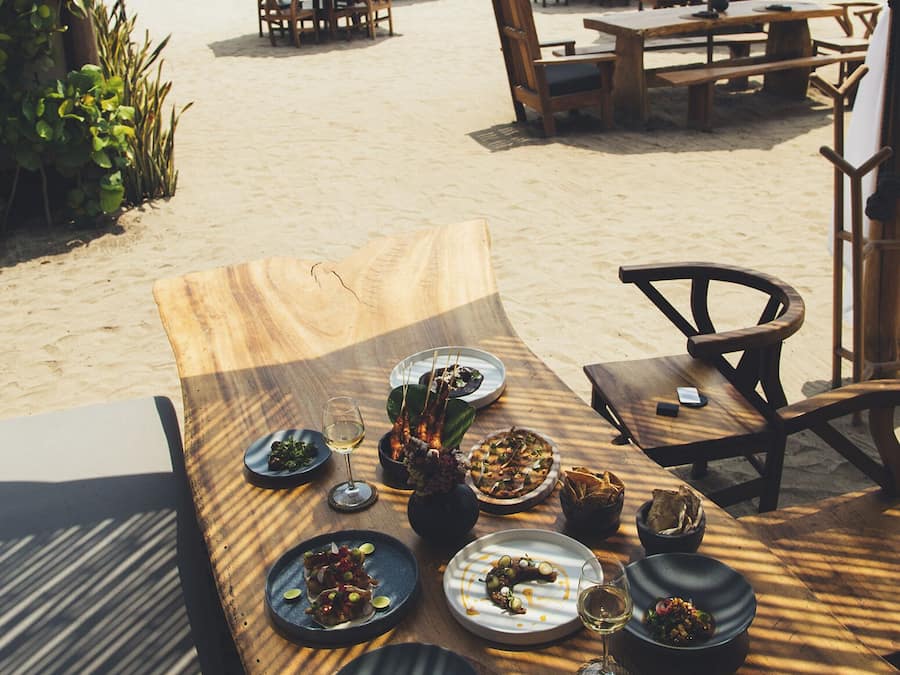 2 restaurantes, café da manhã, culinária internacional