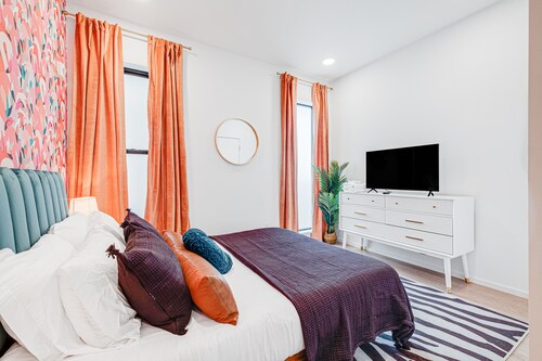 Trendy Riverfront Condo <1mi Downtown Nashville - Nashville