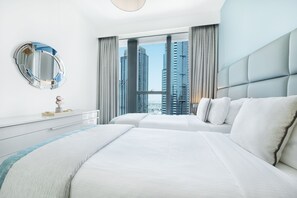 3 quartos, cofre no quarto, cortinas/cortinados opacos