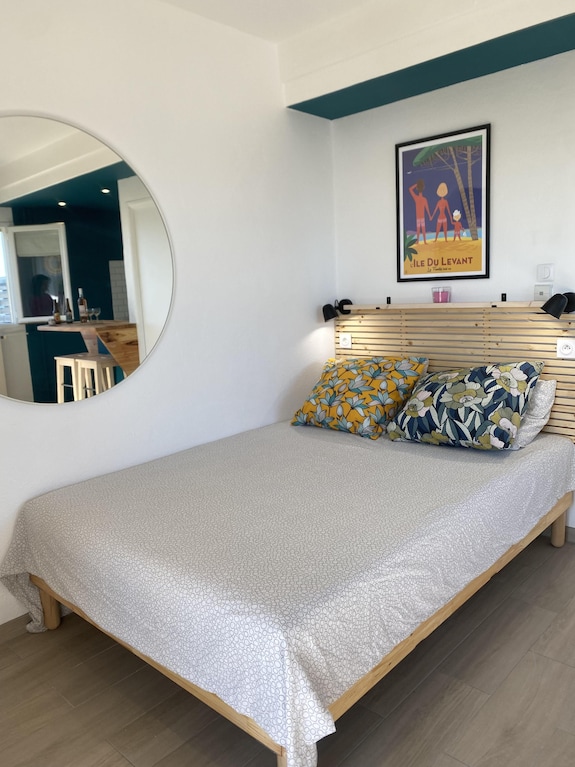 Studio Climatisé Supérieur - La Capte