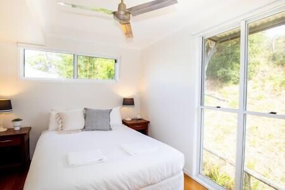 Views On Pratt - 3 Level Beach House With Arguably The Best Views On The Island! - Queensland
