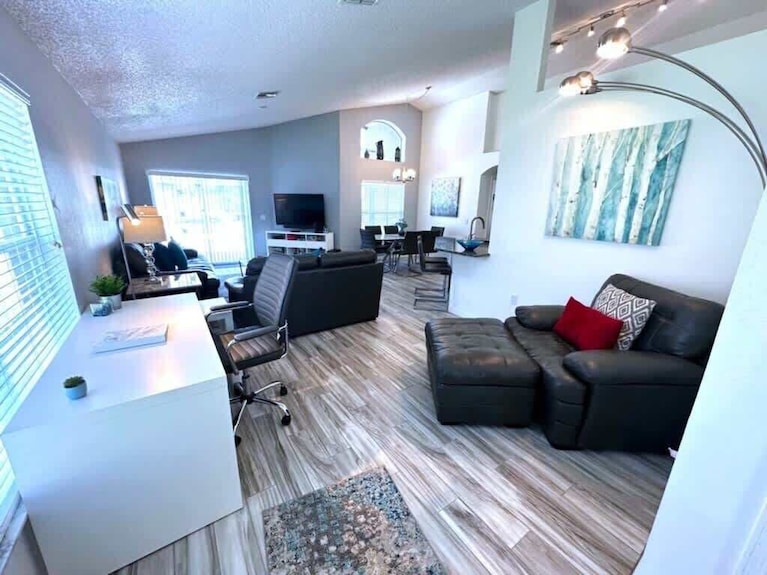 Updated, Private Villa, Southern Dunes, Extended Pool Deck - Winter Haven