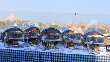 Pequeno-almoço tipo buffet diário incluído