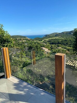 Bungalow de Luxo | Camas de colchão pillowtop, minibar, Wi-fi grátis