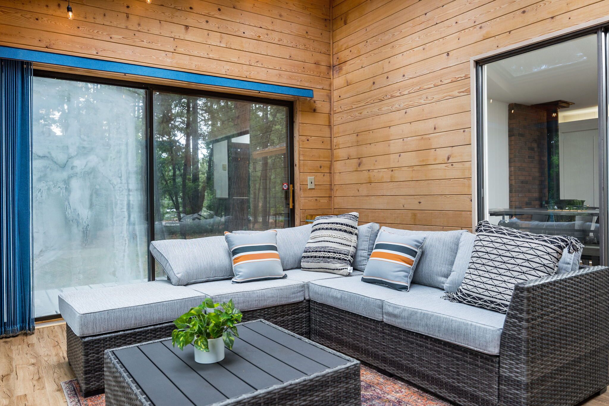 Dog Friendly! Modern 3 Br+3 Bath Hideaway In Pinetop Lakes Cc - Arizona