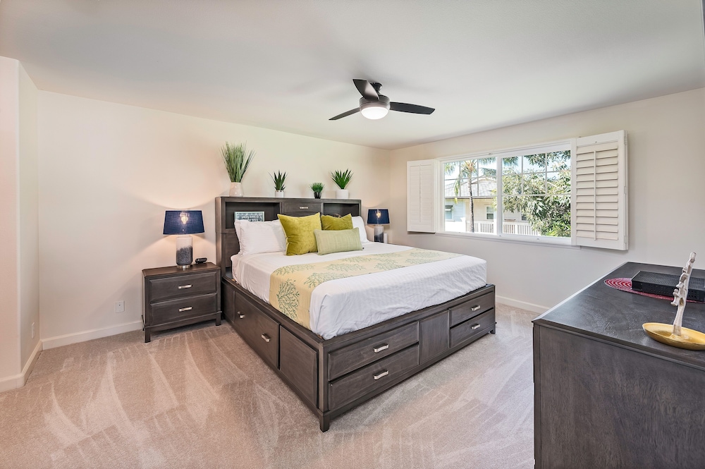 Luxurious Golf Course Ko Olina Kai Estates Getaway W/parking & Near The Beach - Kapolei, HI