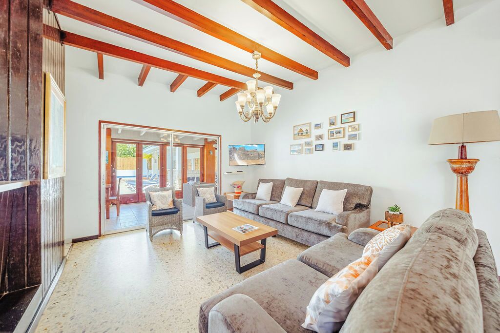 Villa Allegra ~ Family Vacation Home W/ Pool & Bbq - Aruba