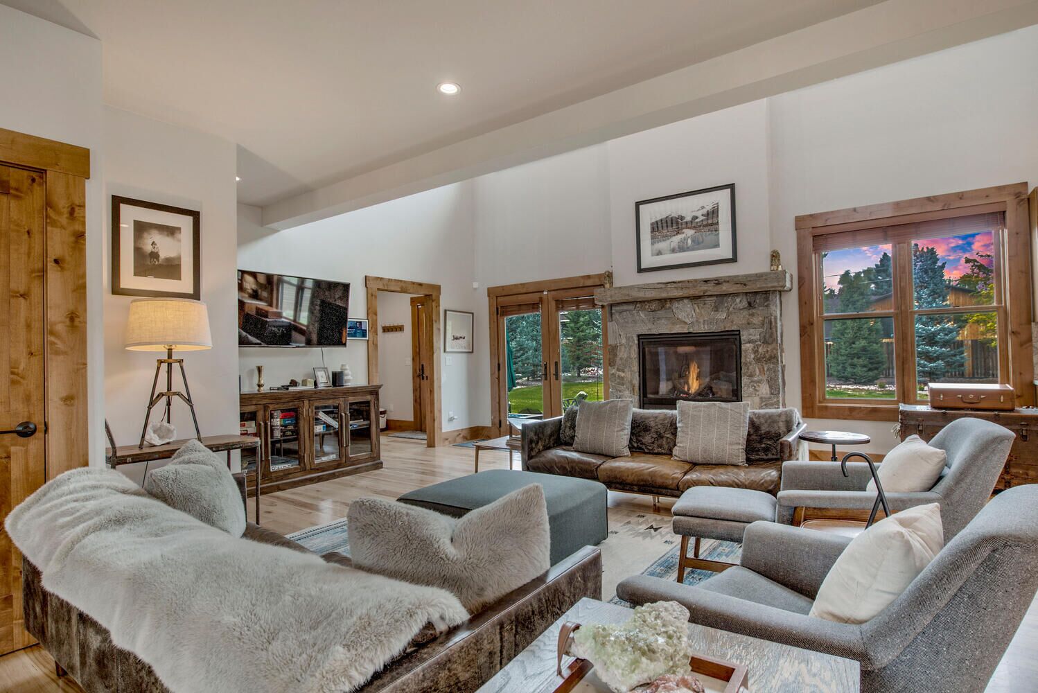 Mountain Lodge Oasis | 6br W/ Hot Tub Near Aspen - Basalt, CO