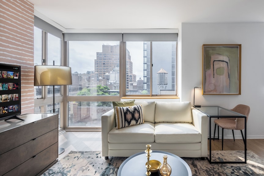 Beautiful Chelsea Studio In Great Building And Loc - New York, NY