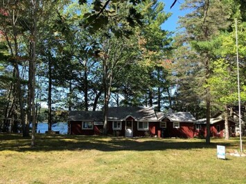 Lakeside Getaways: Lake House rentals for your next Vacation | Vrbo