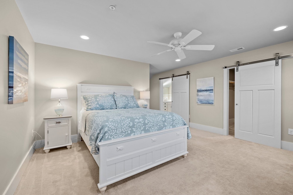 Bb's - Perfect Choice For Your Beaufort Vacation! - Beaufort, NC
