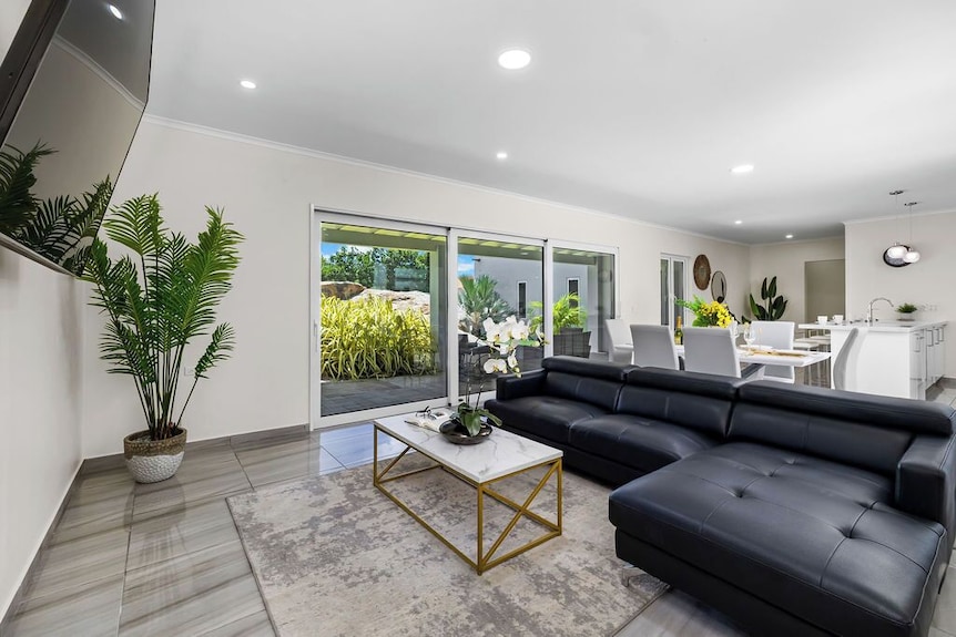 New 3br 3ba Villa W/ Modern Decor And Private Pool - Aruba