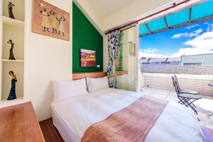 Quarto Duplo, terraço | Wi-fi grátis, roupa de cama fornecida 