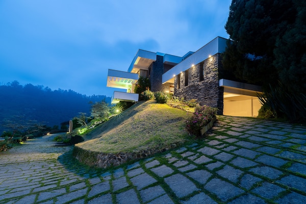 아마 스테이 & 트레일스 카일라시 하우스, 코다이카날 - 코다이카날