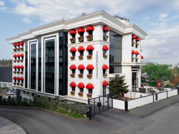 İZz Hotel Koşuyolu - Çekmeköy