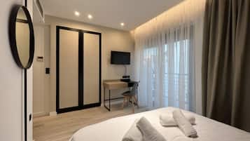 Quarto Duplo Empresarial | 1 quarto, cofre no quarto, secretária