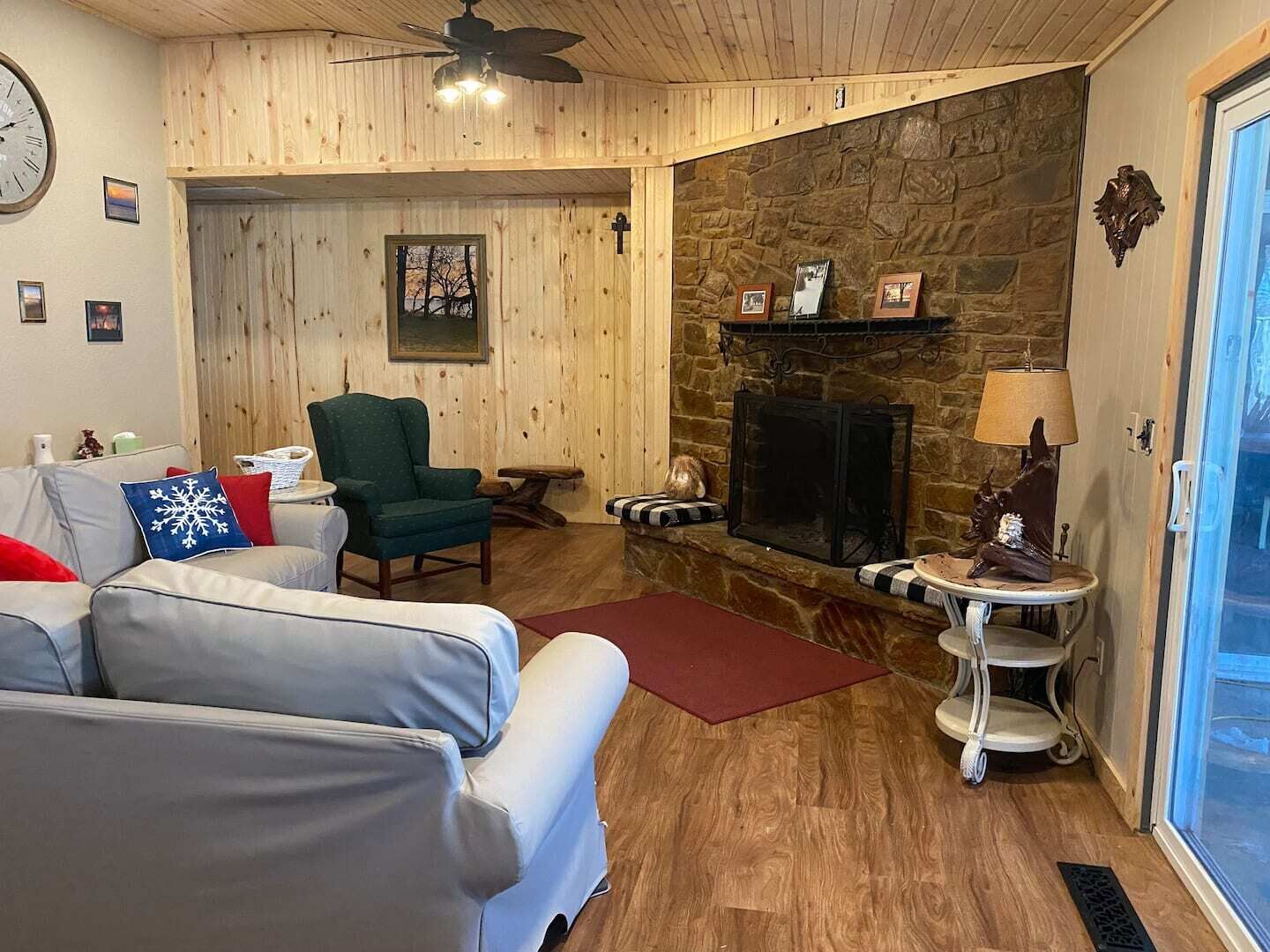 Owl Little Lake Nest A Great Water Front Lake Home - Eufaula, OK