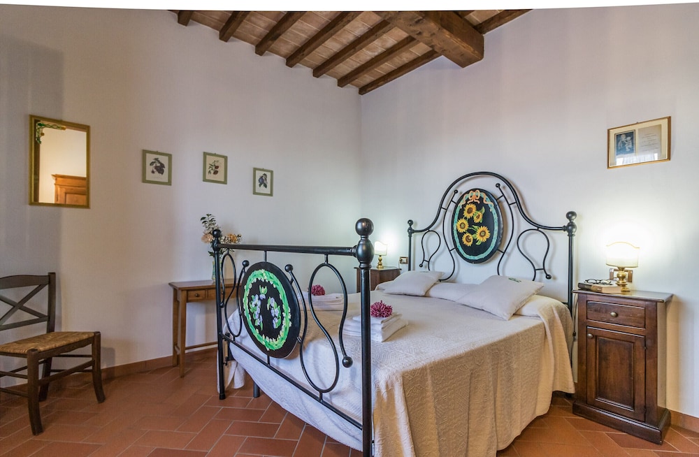Madone 4, Amplio Apartamento En Un Agriturismo. Piscina, Wifi, Tenis - Castiglione del Lago