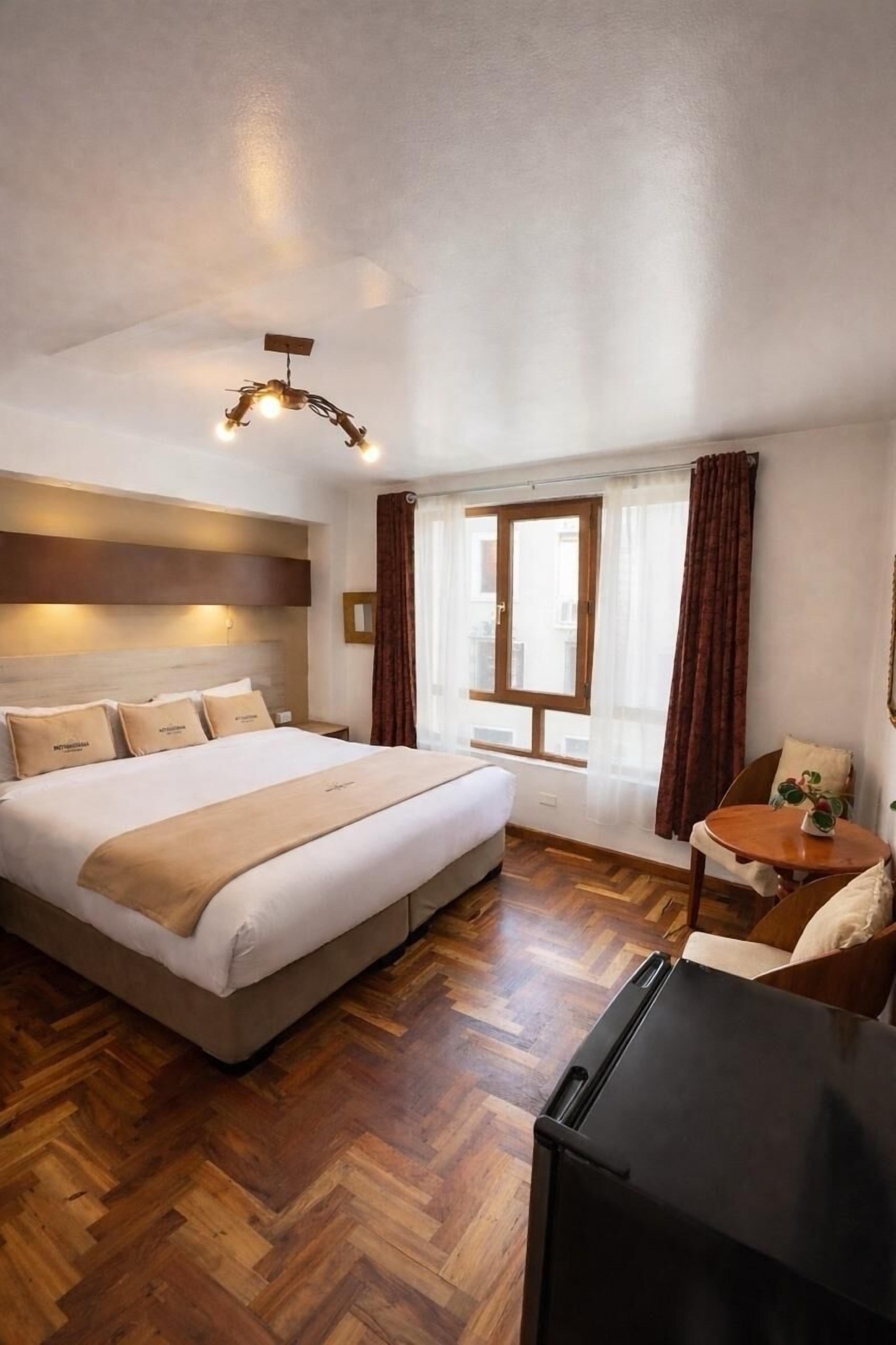 Quarto júnior, 1 cama King | Roupas de cama antialérgicas, ferros/tábuas de passar roupa