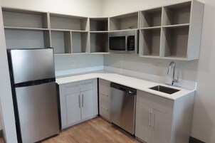 Roupa de alta qualidade, edredões de penas, secretária 