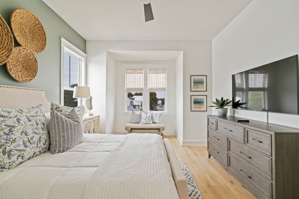 382 Grande Pointe Circle- Beautiful Home Close To Rosemary And Alys Beach, Bikes Included! - Camp Helen State Park, Panama City Beach