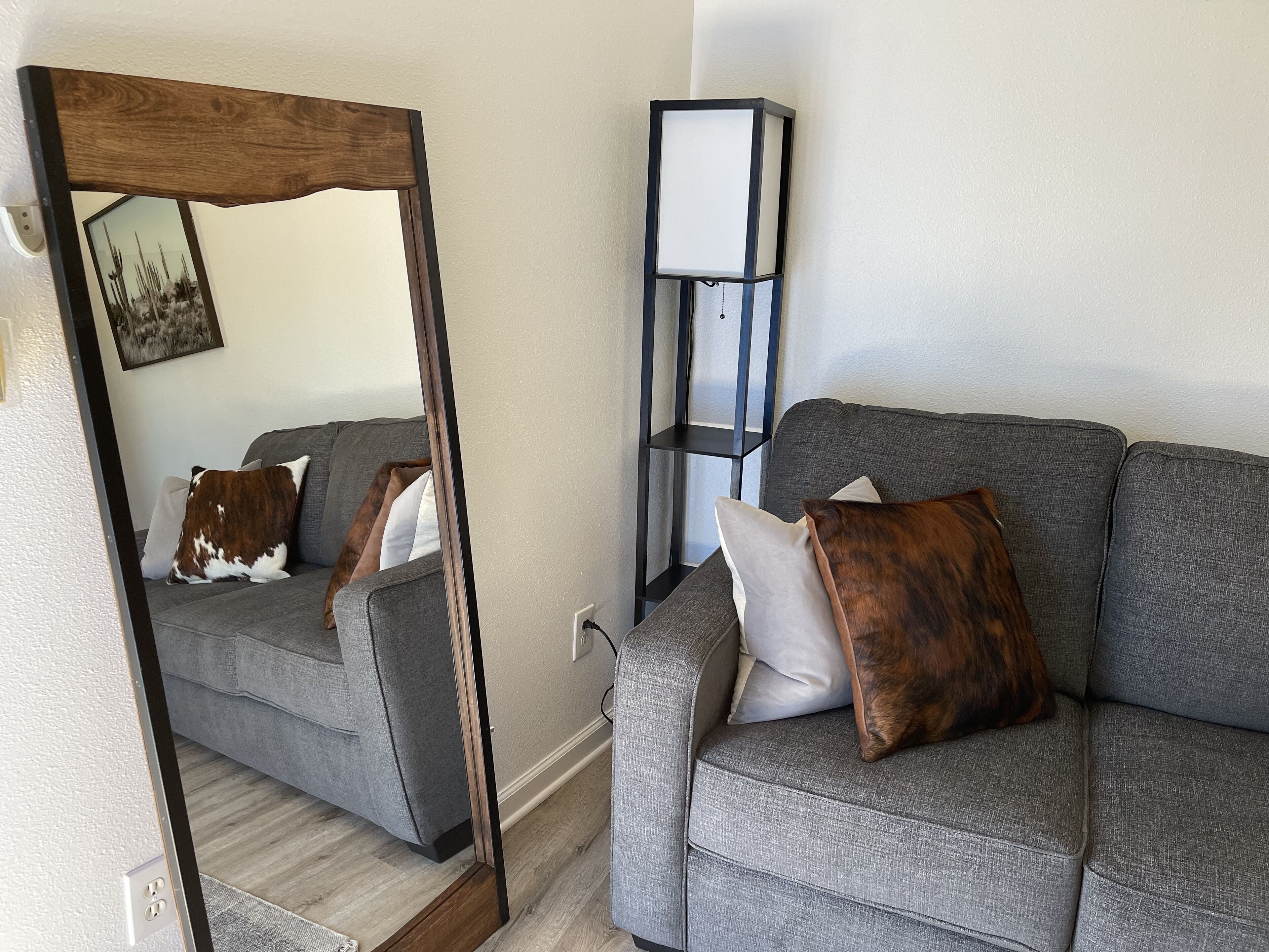 Gorgeous 3 Cottage Cluster, Private Homes With Shared Courtyard - Driftwood, TX