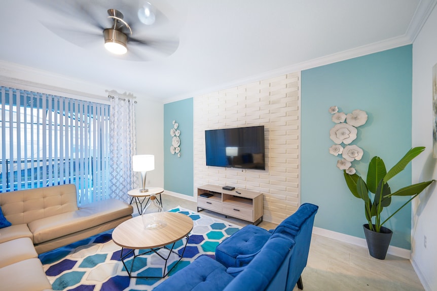 Modern Resort-disney Theme - Pvt. Pool\/spa - Arcade - 16ppl - Kissimmee