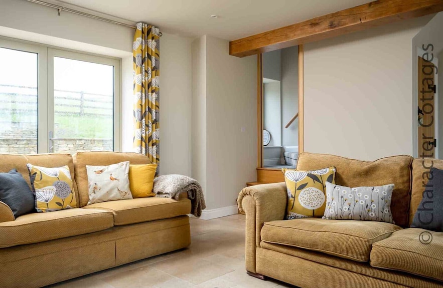 Flynn's Barn, Family Friendly, With Open Fire In Naunton - Worcestershire