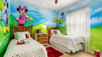 Casa Familiar, 5 quartos | 4 quartos, com decoração personalizada, com mobília individualizada