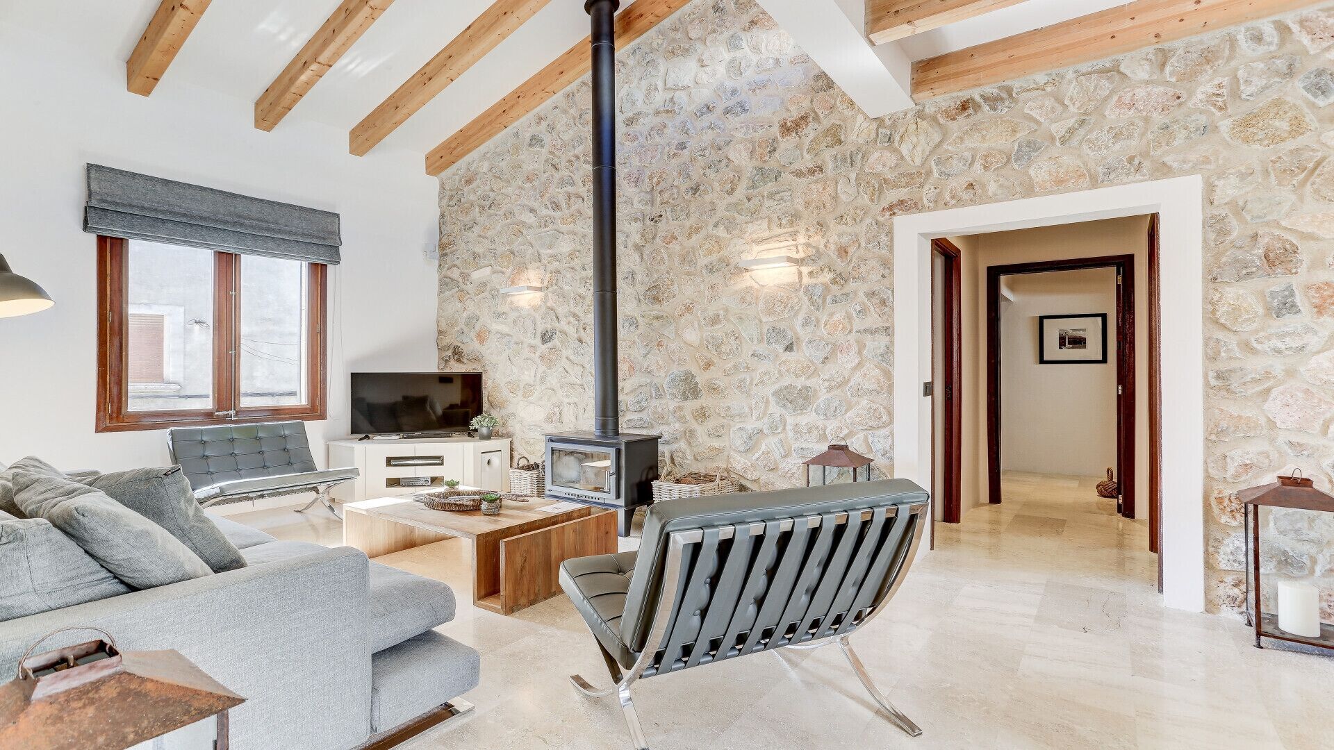 Encantadora Casa De Pueblo Renovada En El Corazón De Pollensa - Islas Baleares