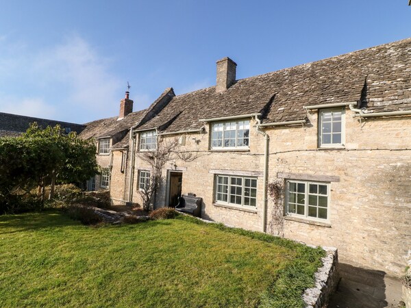 Holly Cottage - Witney