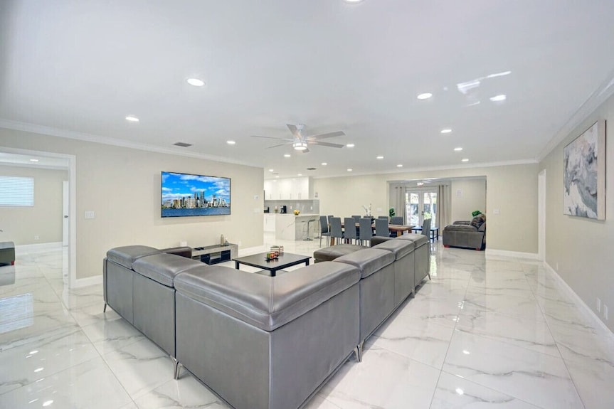 Deluxe 5br/3ba Villa In Hollywood Lakes Near Beach - 미라마르