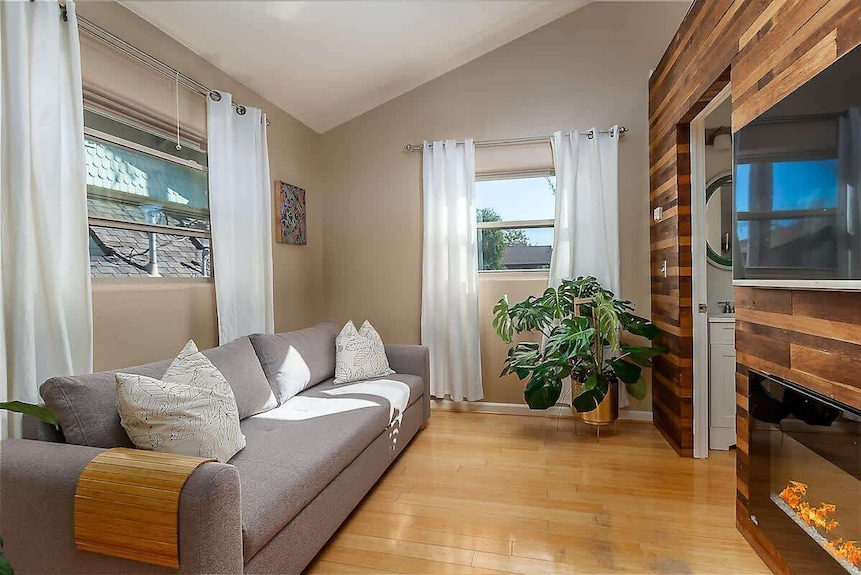 2-story Gem | Downtown Access | Private Backyard - San Luis Obispo, CA