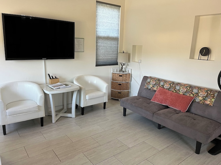 Entire Tri-city Quiet Home - San Marcos, CA