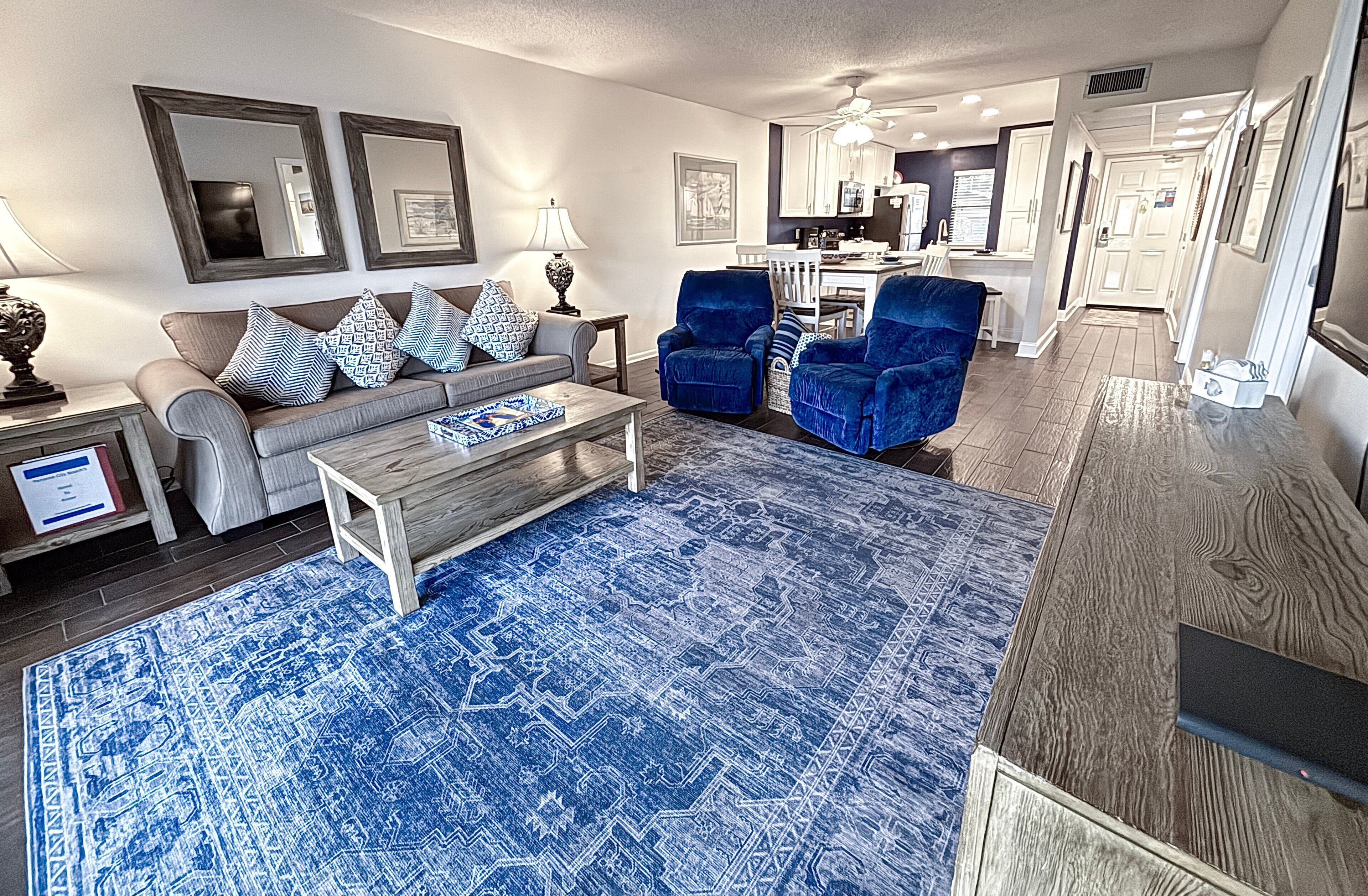 Sunny By The Sea-edgewater Villa 608-ground Floor-free Beach Tram-freshly Renovated-fun In The Sun! - Panama City Beach, FL