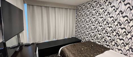 Quarto casal superior, para não fumantes | Escrivaninha, Wi-Fi de cortesia, roupa de cama