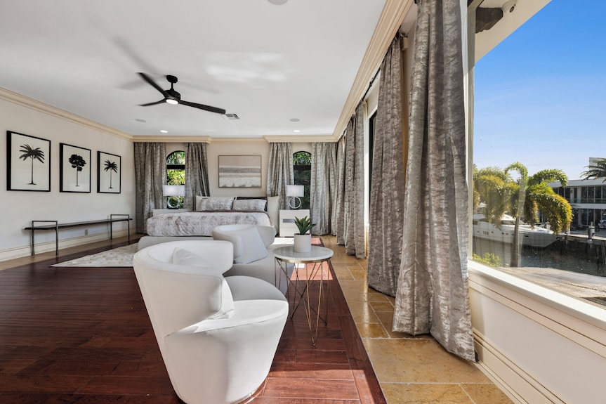 Tropical Waterfront 7 Bedroom House In Seven Isles - 바하마