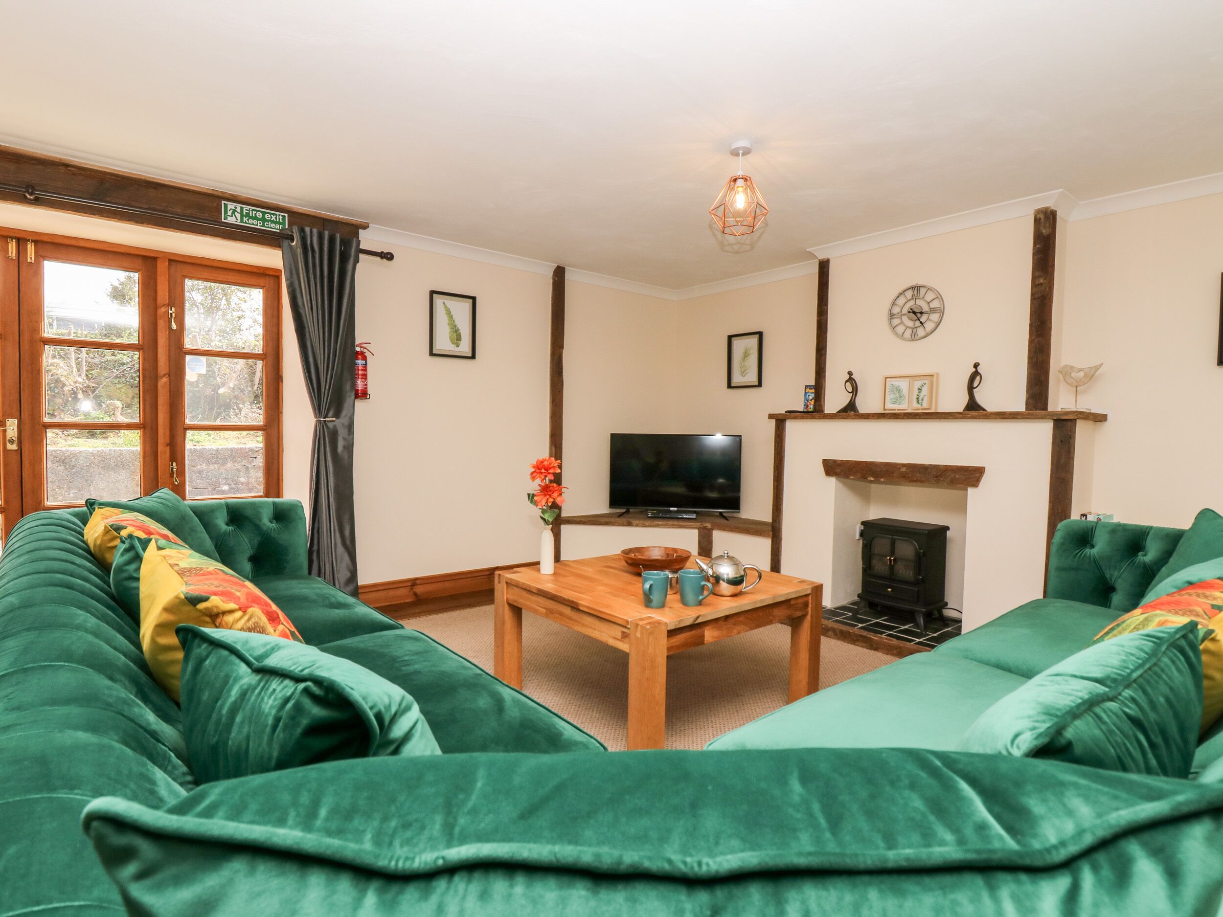 Wheal Prosper@the West Dry, Pet Friendly, With A Garden In St Austell - St Austell