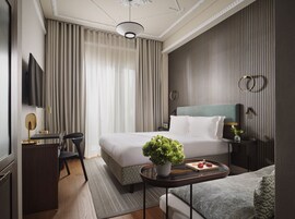Executive Courtyard Room | Roupas de cama antialérgicas, frigobar, escrivaninha, cortinas blackout