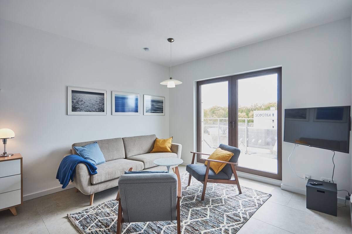 Apartamento Exclusivo, 2 quartos | 1 quarto, ferro/tábua de engomar, Wi-fi grátis, roupa de cama fornecida