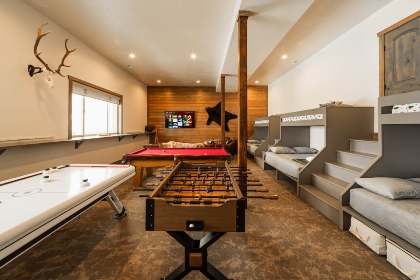 Large Event Or Group Rental | Cabins 1 - 6 | - Preston, ID