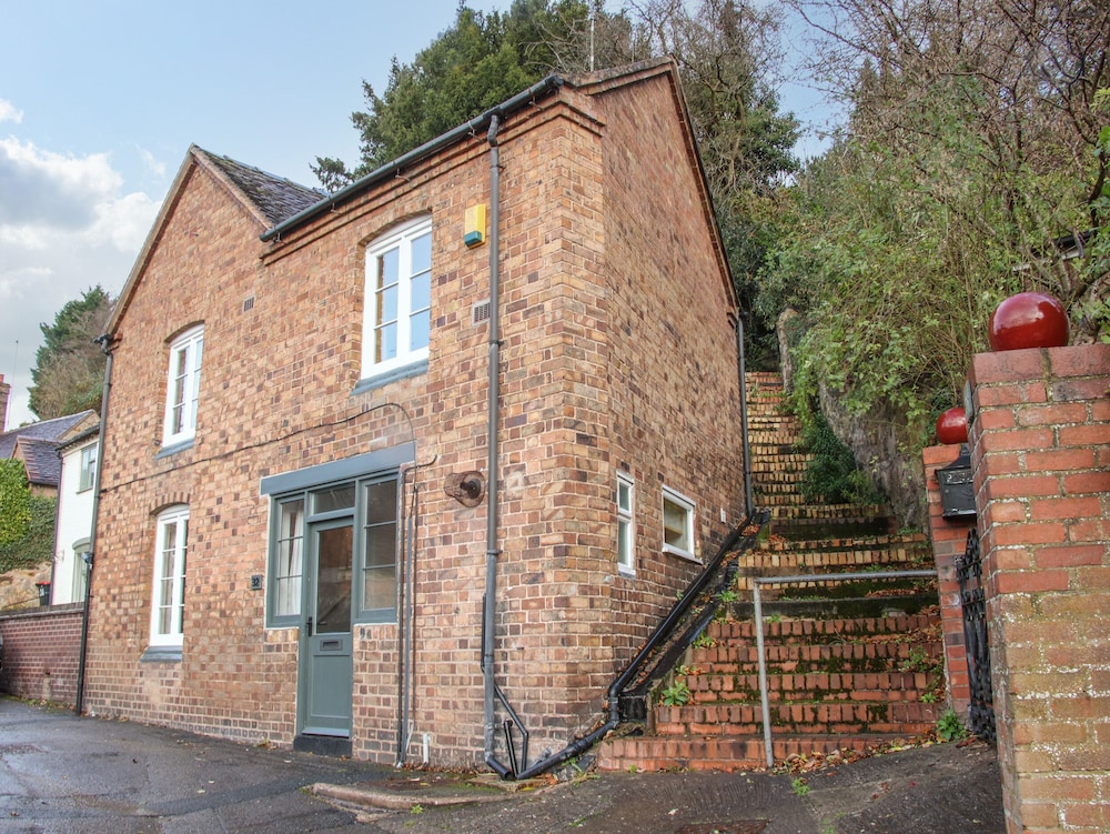 32 Church Hill - Ironbridge