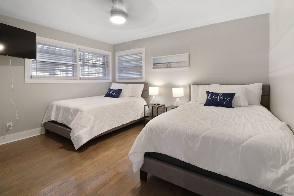 Hike To The Beach Or Stay In All Day! - Gary, IN