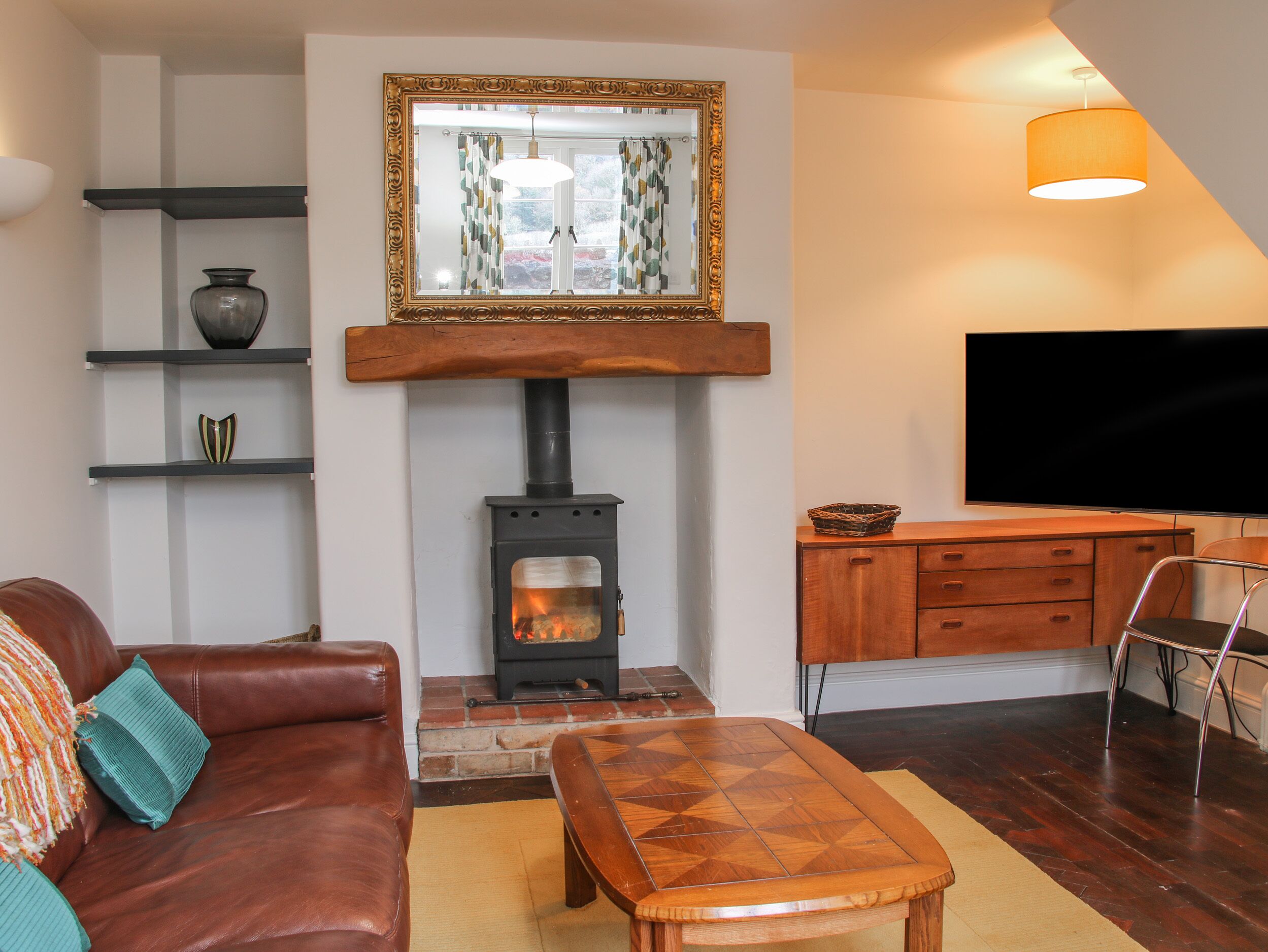 32 Church Hill, Character Holiday Cottage In Ironbridge - Telford