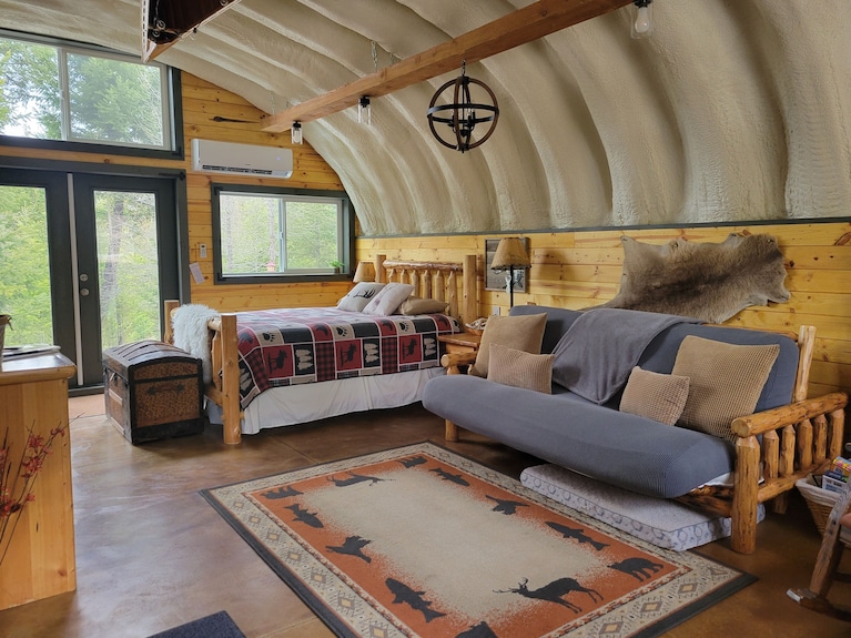 Luxurious Quonset Hut In The Woods, Mountain Views - Montana