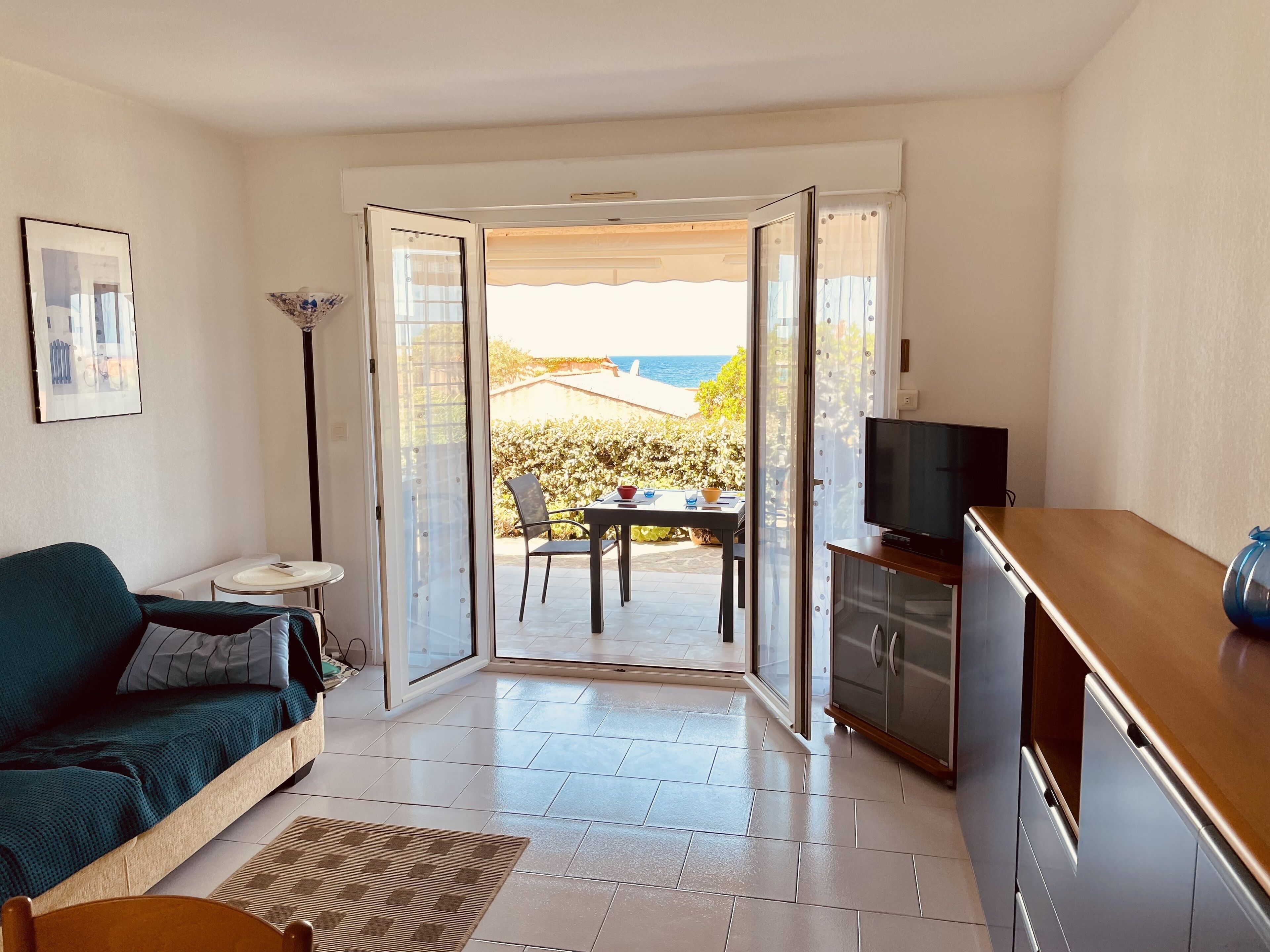 Rez-de-jardin Vue Mer, à 1mn à Pied D'une Crique Paisible - Lumio